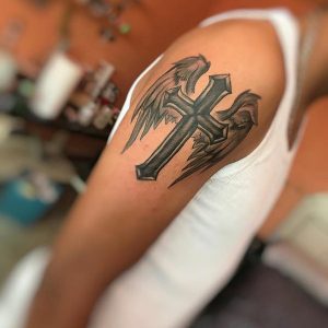 25 Amazing Cross Tattoos - Tattoo Me Now