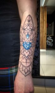 85 Sparkling Diamond Tattoos to Add a Touch of Glamour - Tattoo Me Now